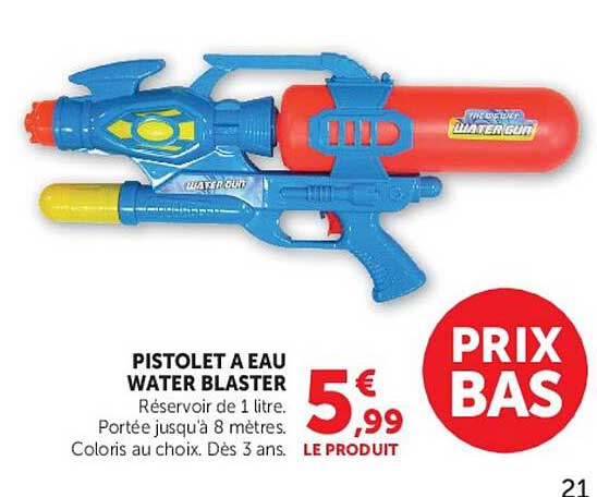 Promo Pistolet A Eau Water Blaster chez Super U - 123Catalogue.fr