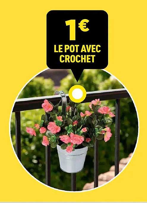 Promo Le Pot Avec Crochet chez Centrakor - 123Catalogue.fr