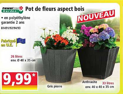Promo Pot De Fleurs Aspect Bois chez Norma - 123Catalogue.fr