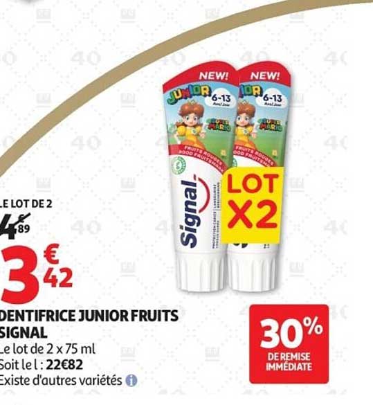 Promo Dentifrice Junior Fruits Signal chez Auchan - 123Catalogue.fr