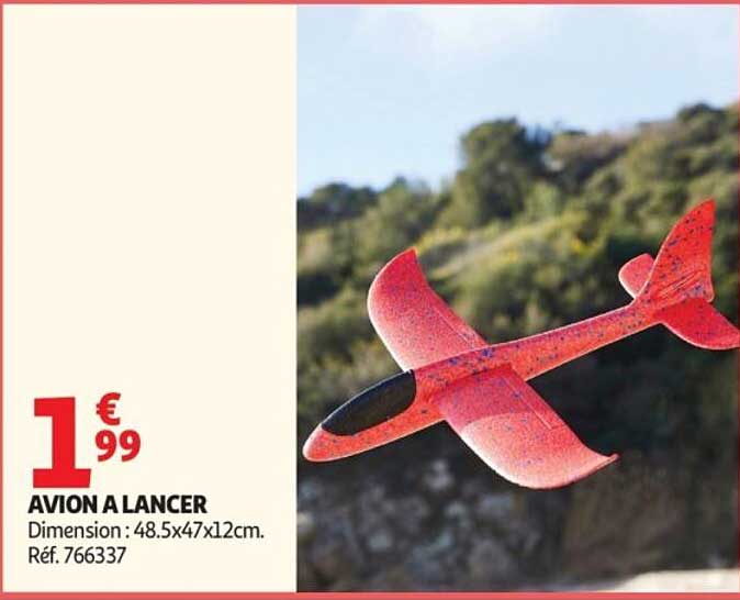 Promo Avion A Lancer chez Auchan - 123Catalogue.fr